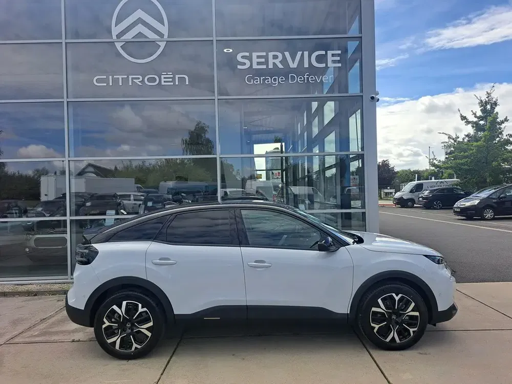 Citroën C4 à Ieper I 10 km I 25900