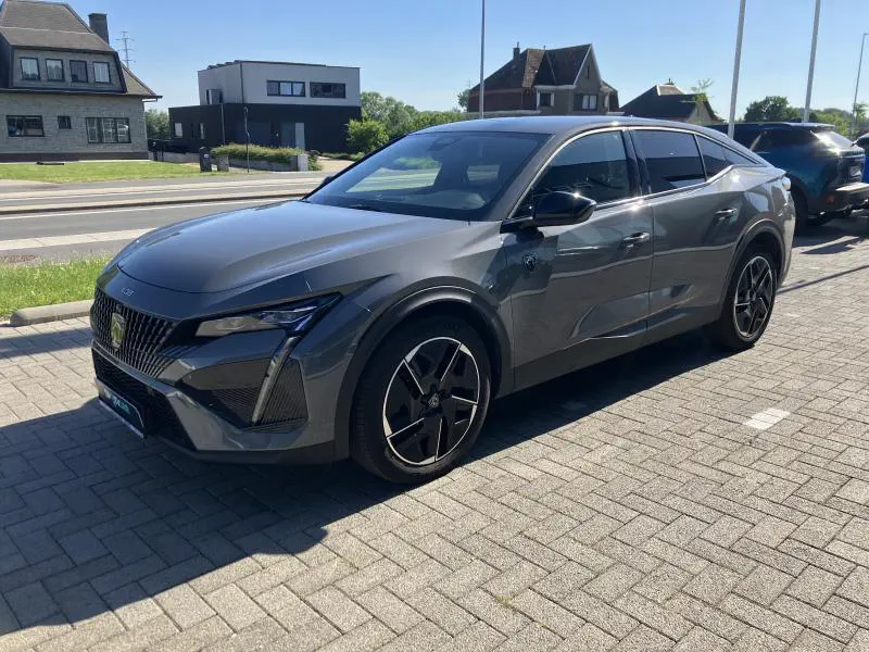 Peugeot 408 in NINOVE I 23734 km I 26790